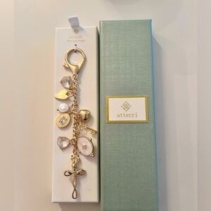 Atterri | Jewelry | Atterri Woman Owned Gold Tone 9 Pic Mobile Phone ...